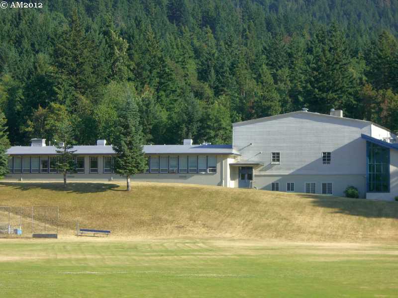 Cascade Locks, Oregon is built around the Columbia river, its people ...