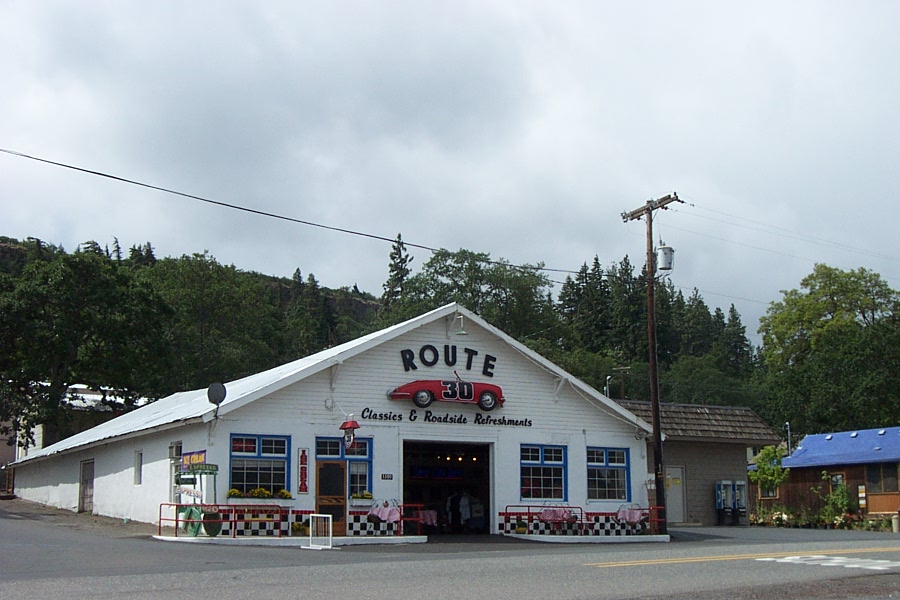 Mosier, Oregon is not only on I-5, it also is on the famous Mount Hood ...