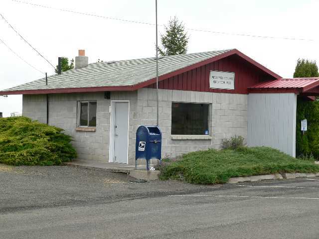 Kent, Oregon is a mere wide spot in Highway 97, and only on one side of ...