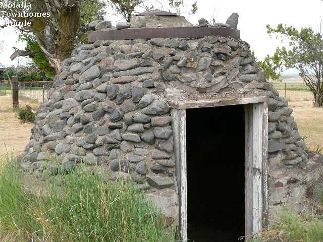 Kent, Oregon is a mere wide spot in Highway 97, and only on one side of ...