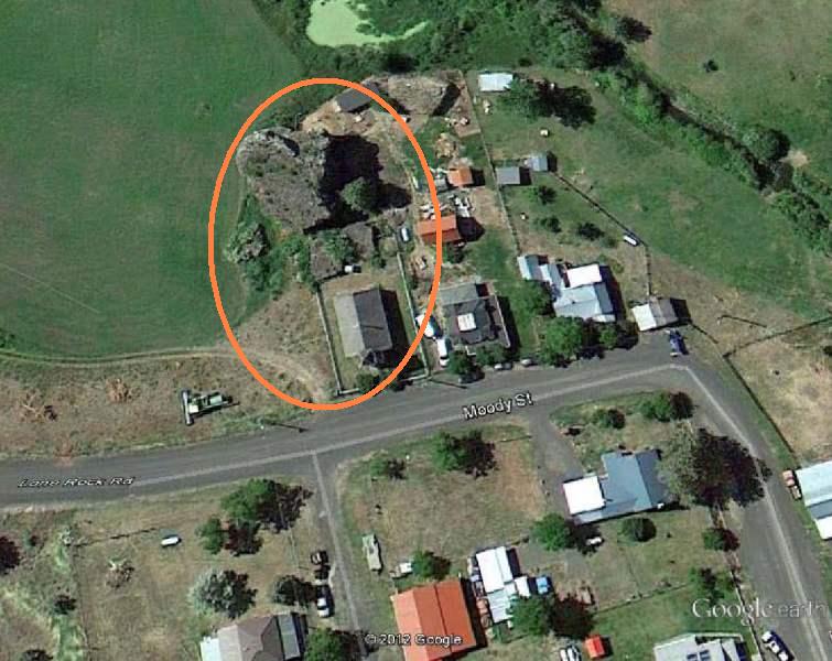 Lonerock, Oregon is half way between the John Day hiway and the Heppner ...