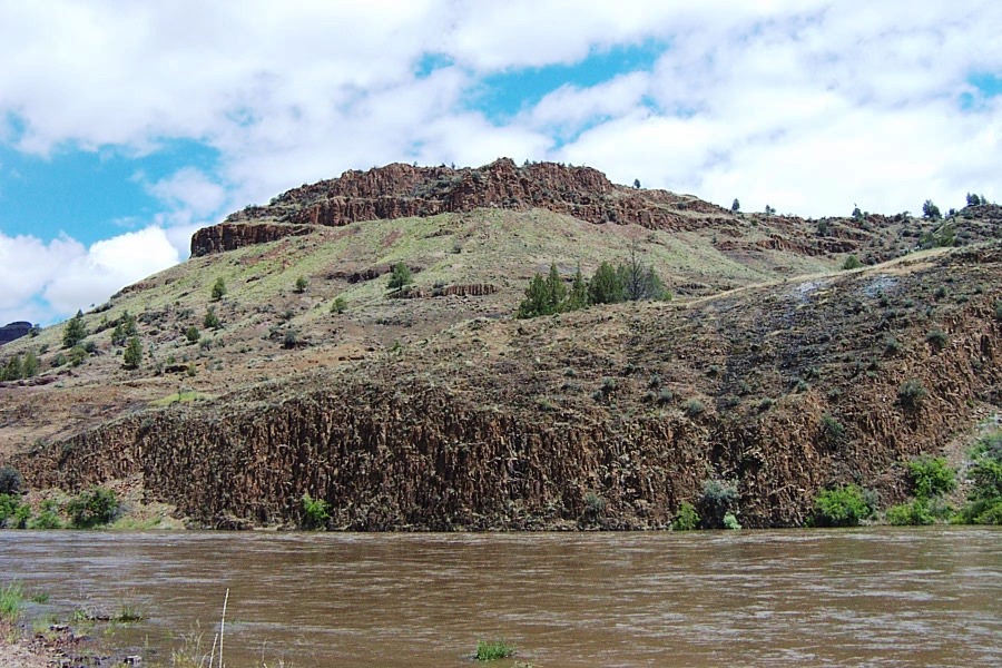 Spray, Oregon is located in the heart of the John Day river valley.