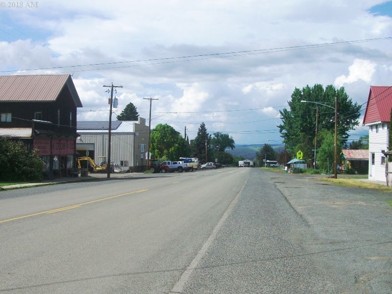 Lostine, Oregon is midway on the trip from LaGrande to Wallow lake. Don ...