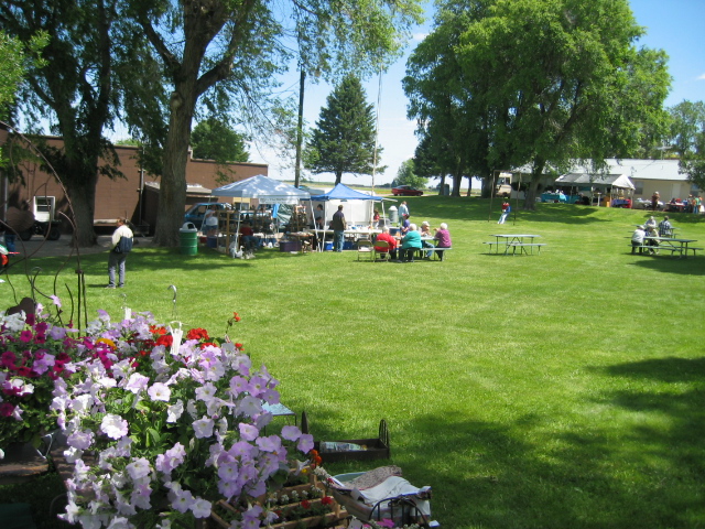 Adrian, Oregon host the giant Owyhee Reservoir and it recreational ...