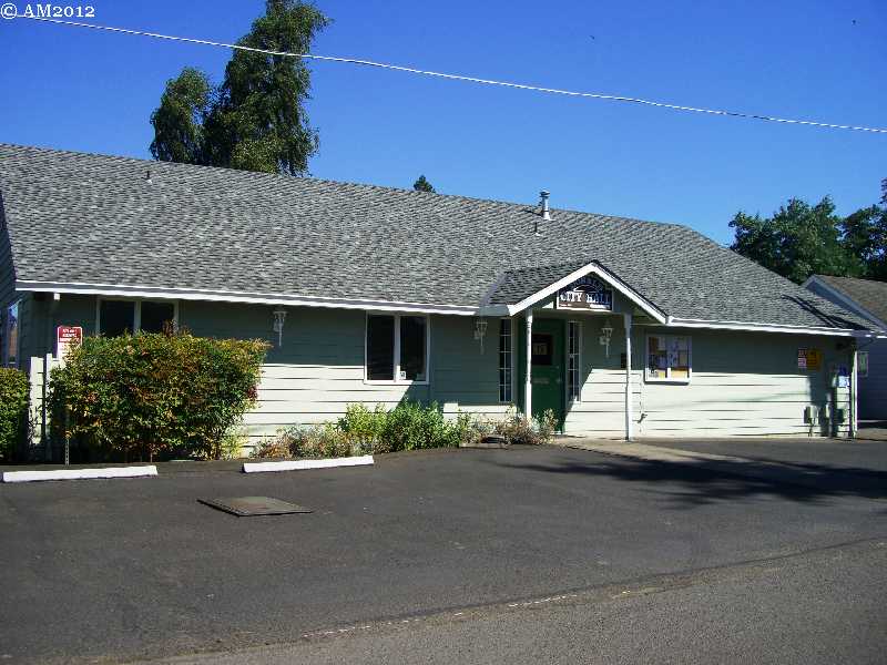 Donald, Oregon used to be an important stop on the Oregon Electric ...