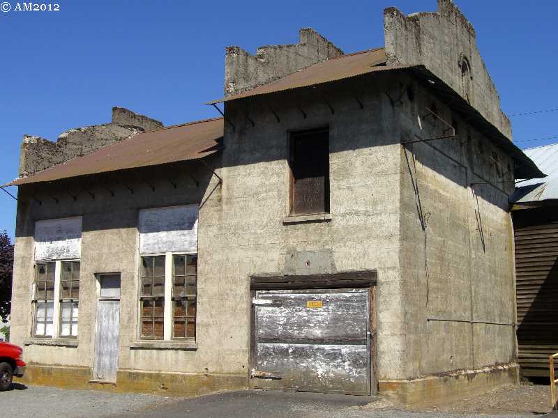 Donald, Oregon used to be an important stop on the Oregon Electric ...