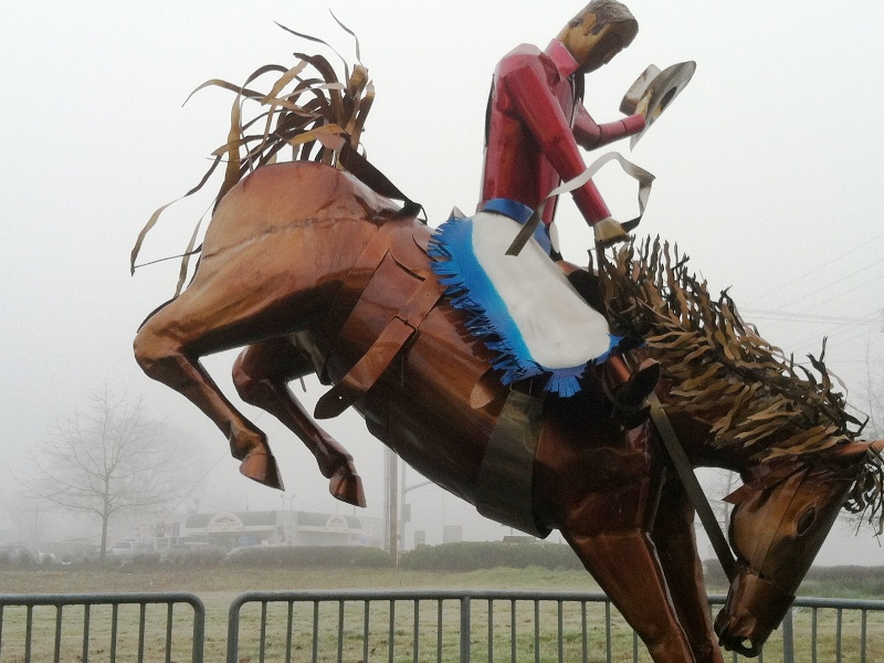 Molalla, Oregon sits where the Molalla river exits the Coast Range ...