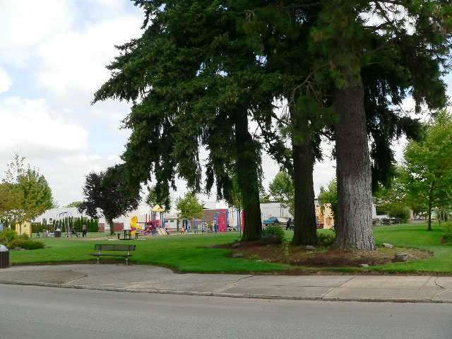 Molalla, Oregon sits where the Molalla river exits the Coast Range ...