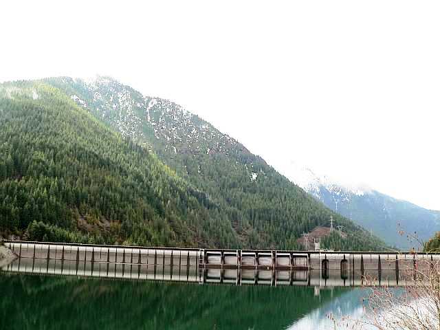 Detroit, Oregon, sits on the upper end of Detroit Reservoir on the ...