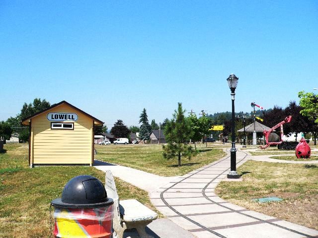 Lowell, Oregon is a worthwhile stop if you want to know about covered ...