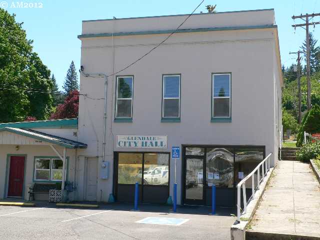 Glendale, Oregon is still a lumber mill town, one of the few left in ...