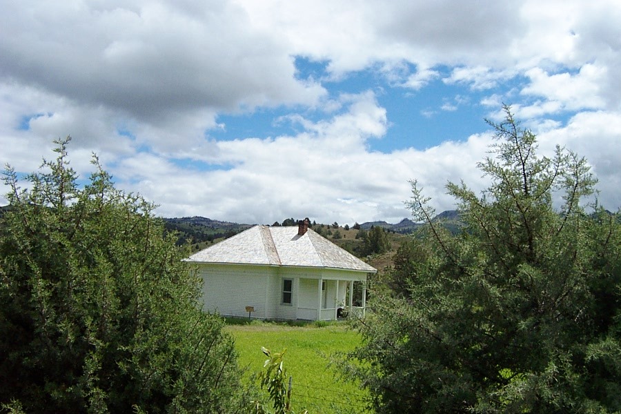 Spray, Oregon is located in the heart of the John Day river valley.