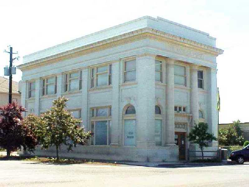 Echo, Oregon: if you can find Stanfield you can find Echo and it is ...