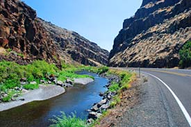 Dayville, Oregon has a lot of fossils and fossil hunters to keep it ...