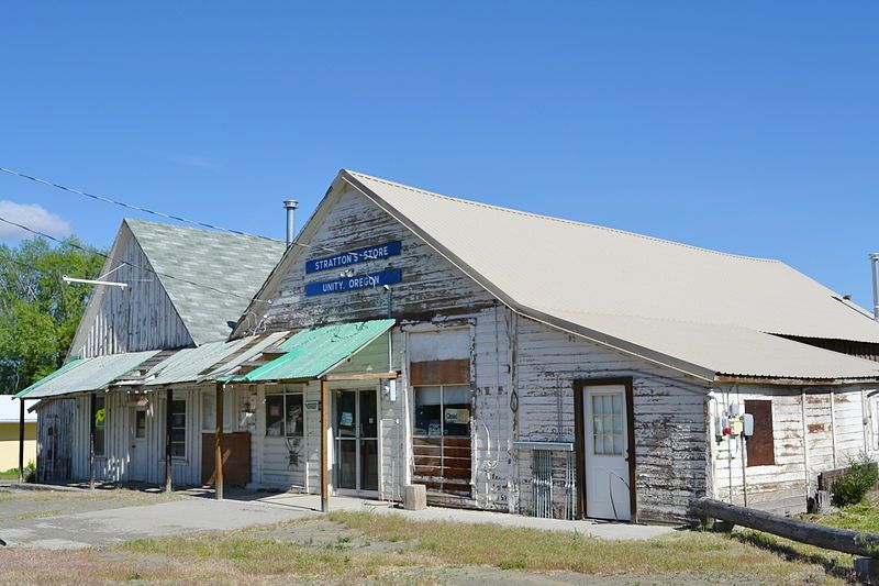 Unity, Oregon is close to Baker City and a great recreation area.
